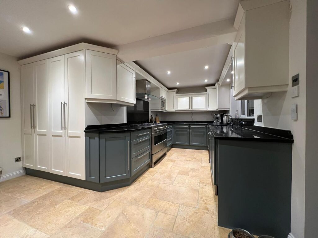 Kitchen Spraying - Kitchen Cabinet & Cupboard Spraying - Nottingham ...